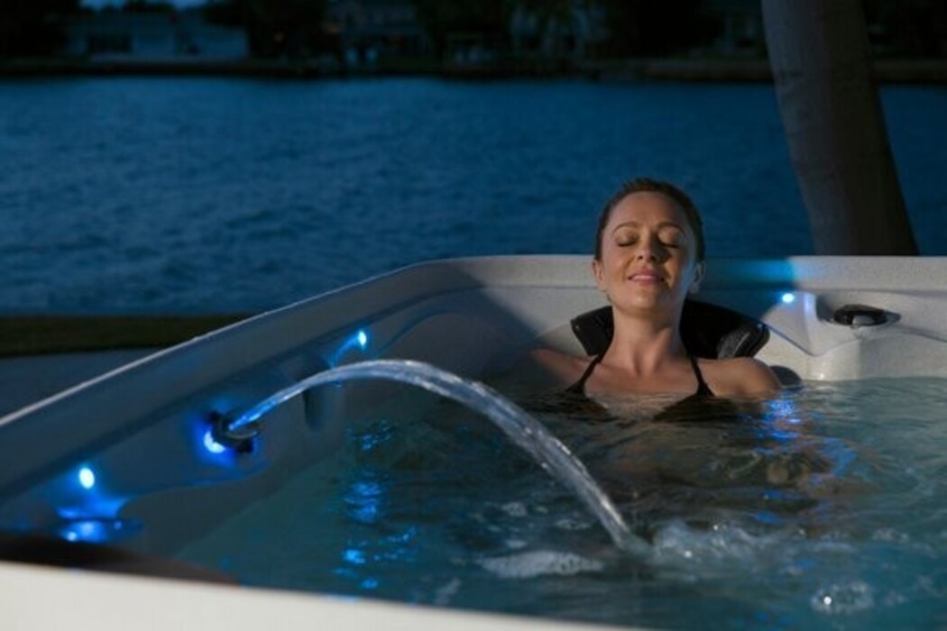 Dream Maker Spa 2500L | NOS SPAS | Produits | JC Pools and SPAs